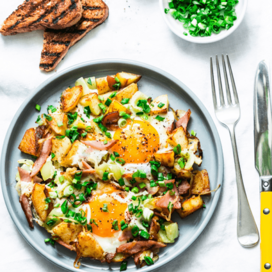 25 Hot Breakfast Ideas for Busy Mornings - Inspired By Jamie